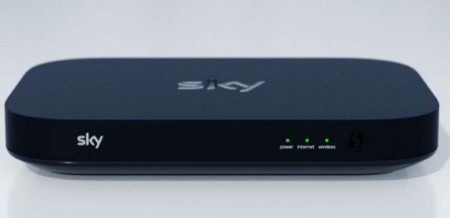 Nuovi decoder Sky Q Box Q Mini telecomando touch prezzi cosa sono
