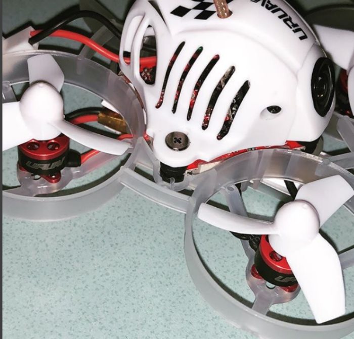 URUAV UR65mm FPV Racing Drone BNF: miglior mini drone brushless Tiny Whopp